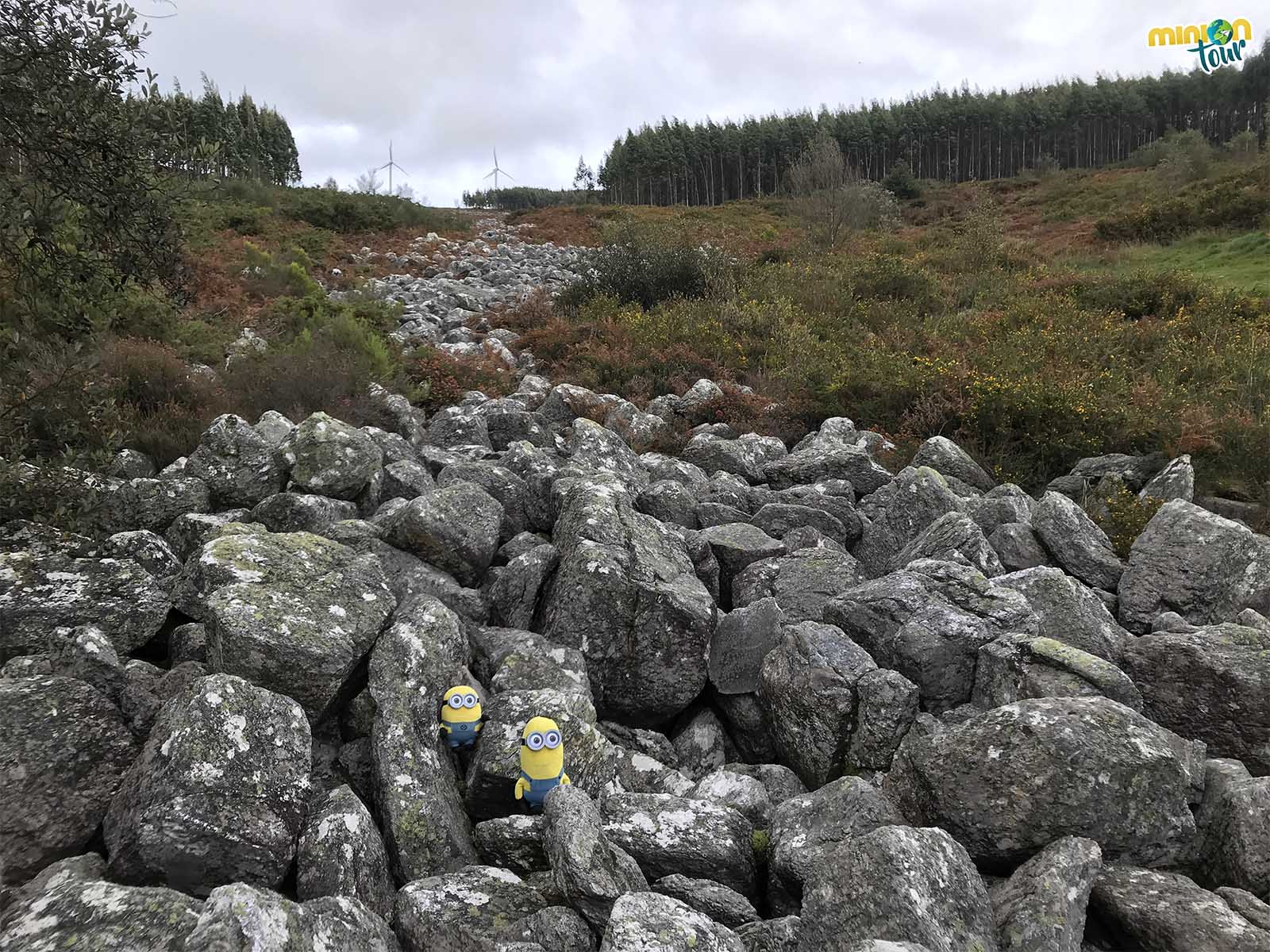 El nacimiento del Miño, un río de piedras en O Pedregal de Irimia