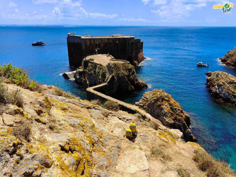 Visita a la Isla de Tambo, la isla más secreta de Galicia