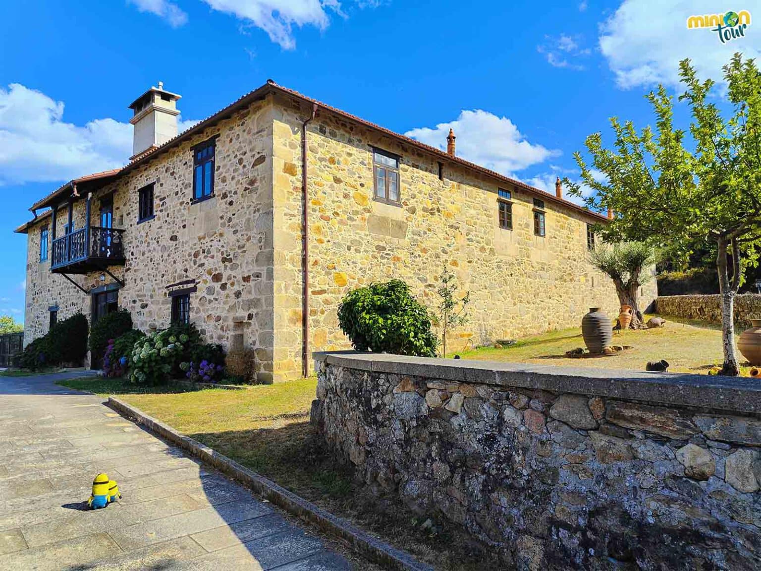 Visita la Rectoral de Gundivós, alfarería ancestral en Ribeira Sacra